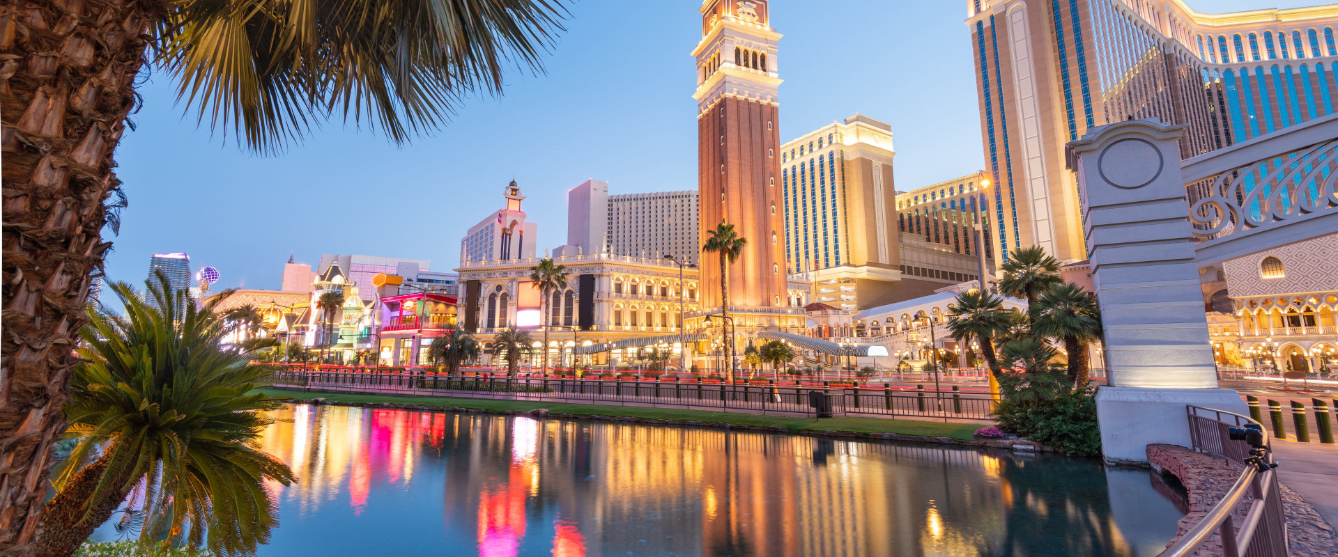 The Best Hotels in Las Vegas for an Unforgettable Nightlife Experience
